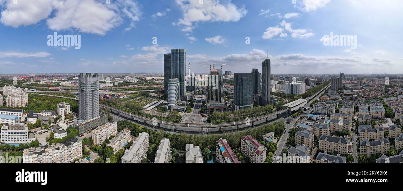 (230929) -- SHANGHAI, Sept. 29, 2023 (Xinhua) -- This aerial panoramic ...