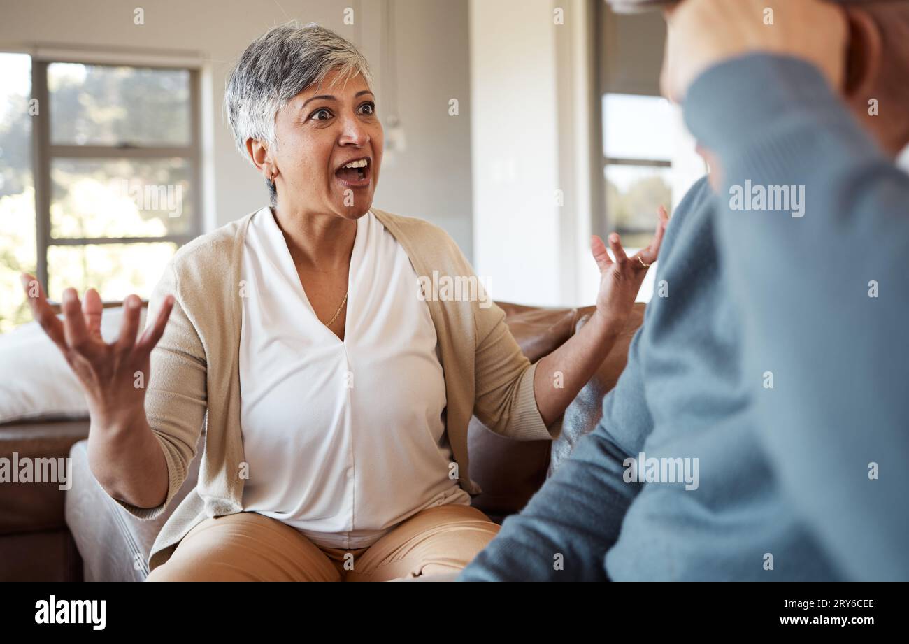 Women argue shouting hi-res stock photography and images - Alamy