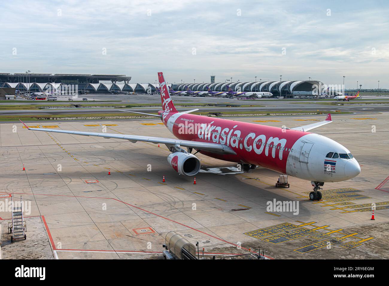 Sat 1 terminal hi-res stock photography and images - Alamy