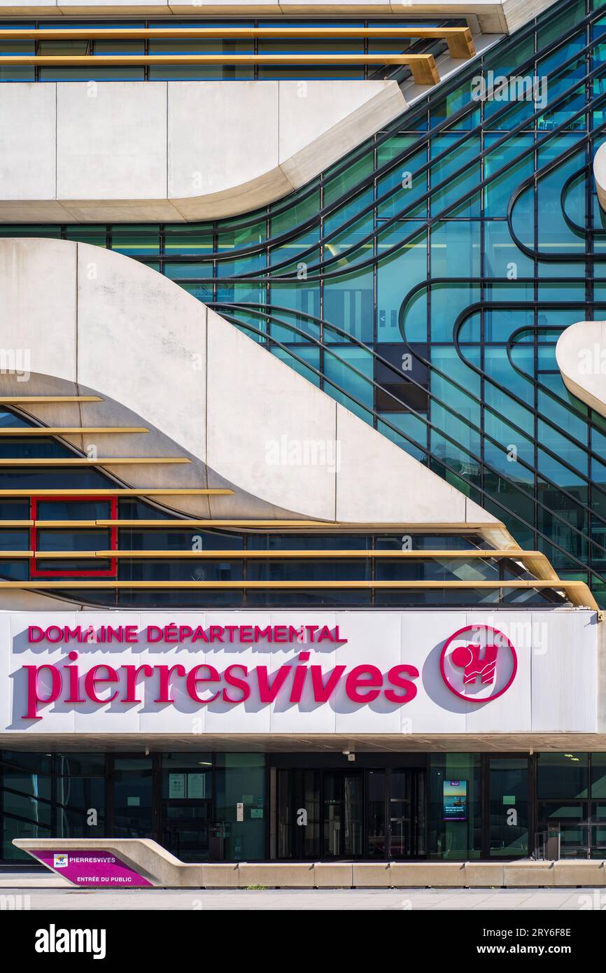Montpellier, France - 09 28 2023 : Vertical view of entrance to ...