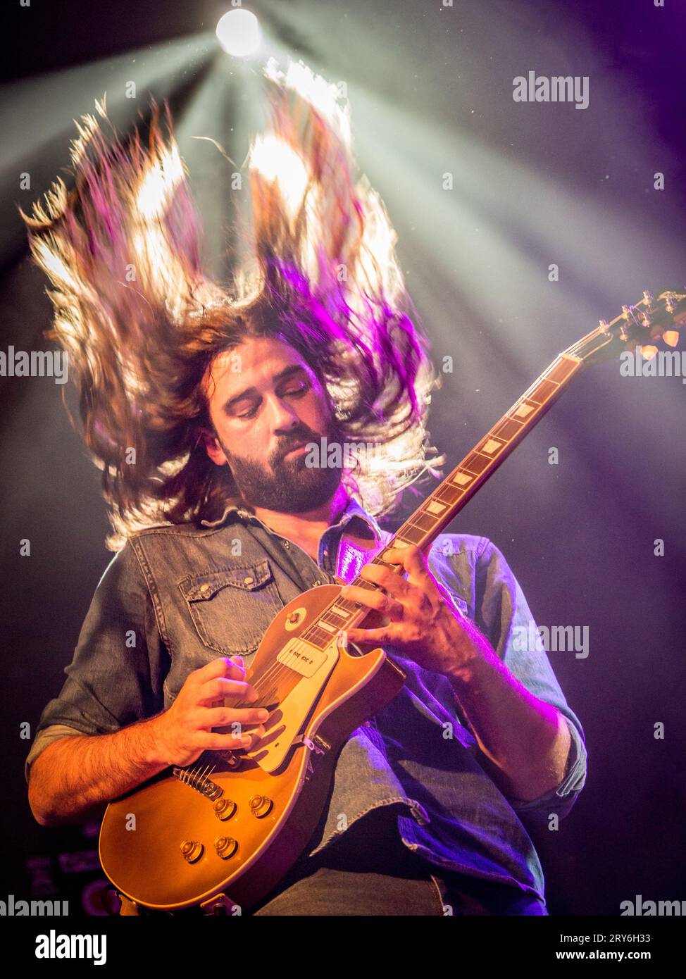 Aaron Austin on guitar Stock Photo - Alamy