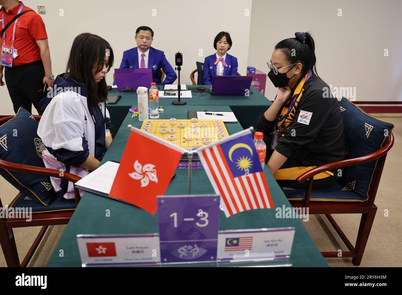 Jee news hi-res stock photography and images - Alamy