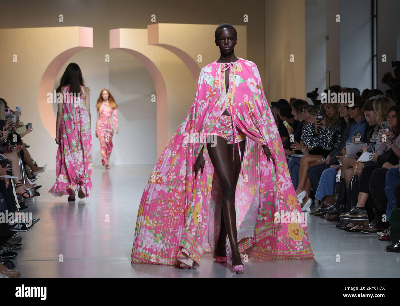 Paris, France. 29th Sep, 2023. A model takes to the catwalk during ...