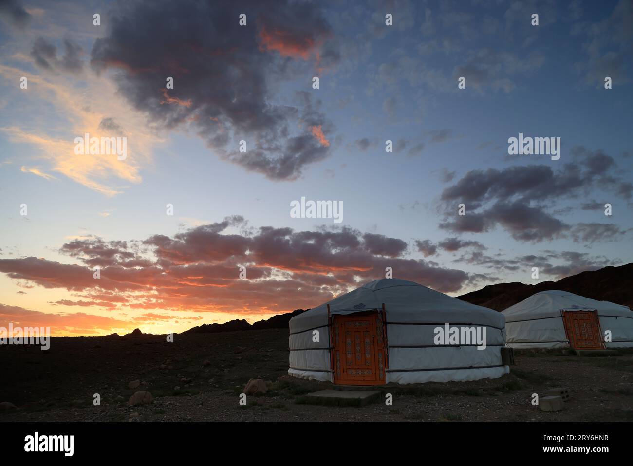 Mongolian nomadic house ger view hi-res stock photography and images ...