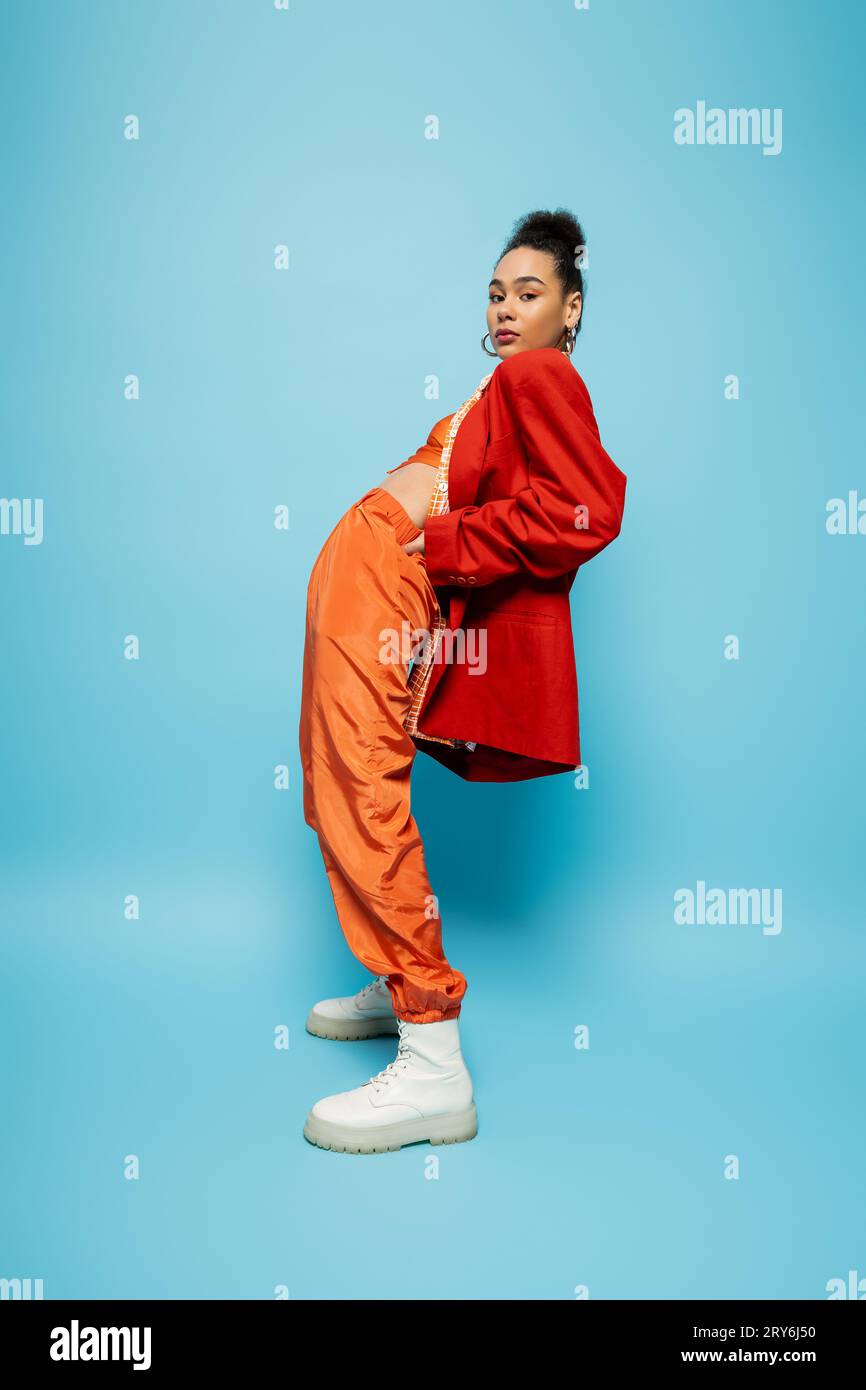 Stylish fashion model hi-res stock photography and images - Alamy
