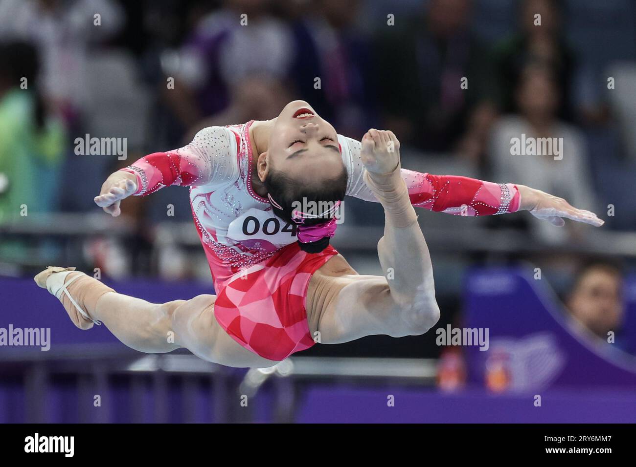 Zhang xinyi gymnastics hi-res stock photography and images - Alamy