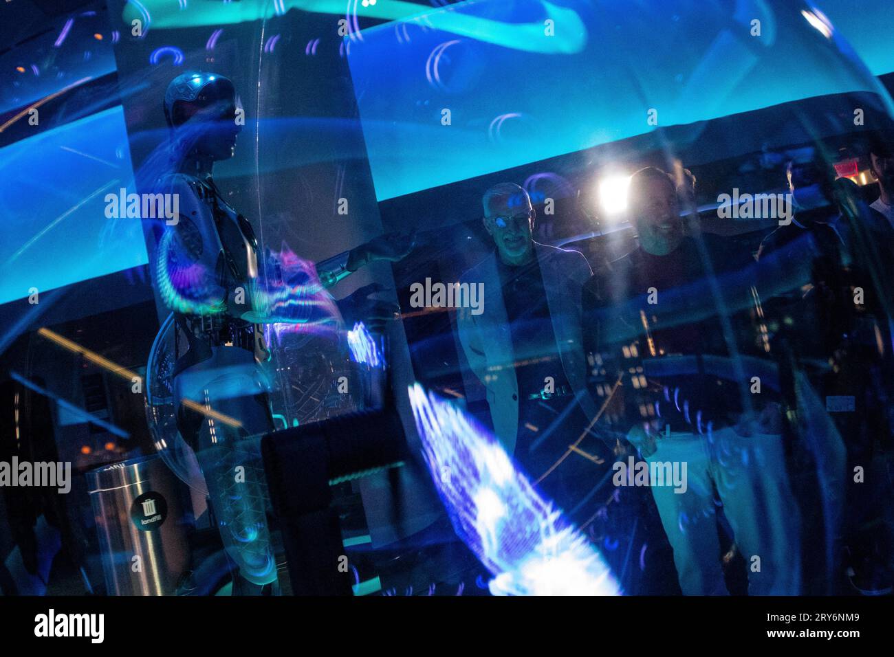 Madison Square Garden Executive Chairman James Dolan, right, and David ...