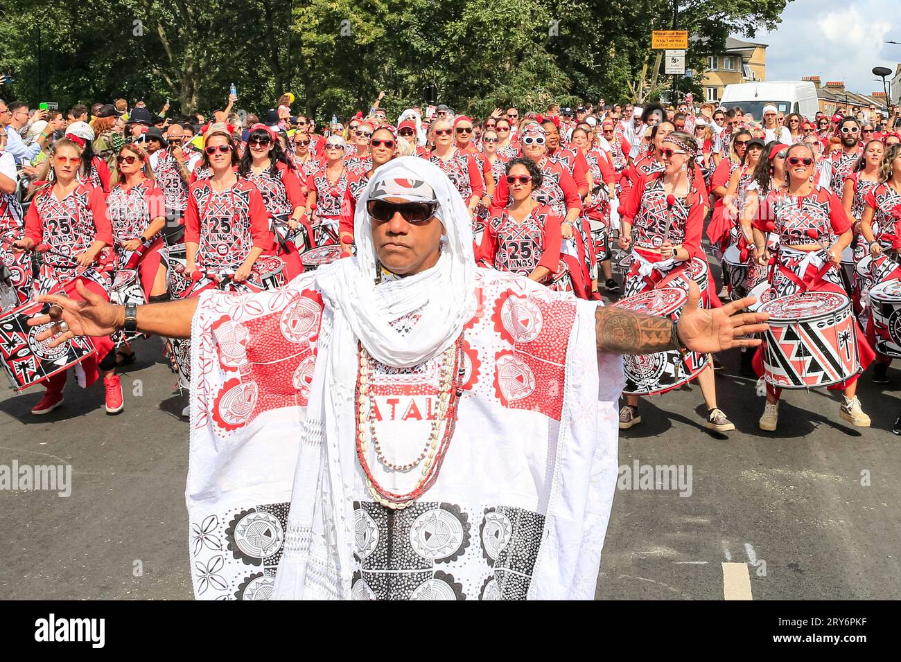 The Batalan drummers, first band of the parade at Notting Hill Carnival ...