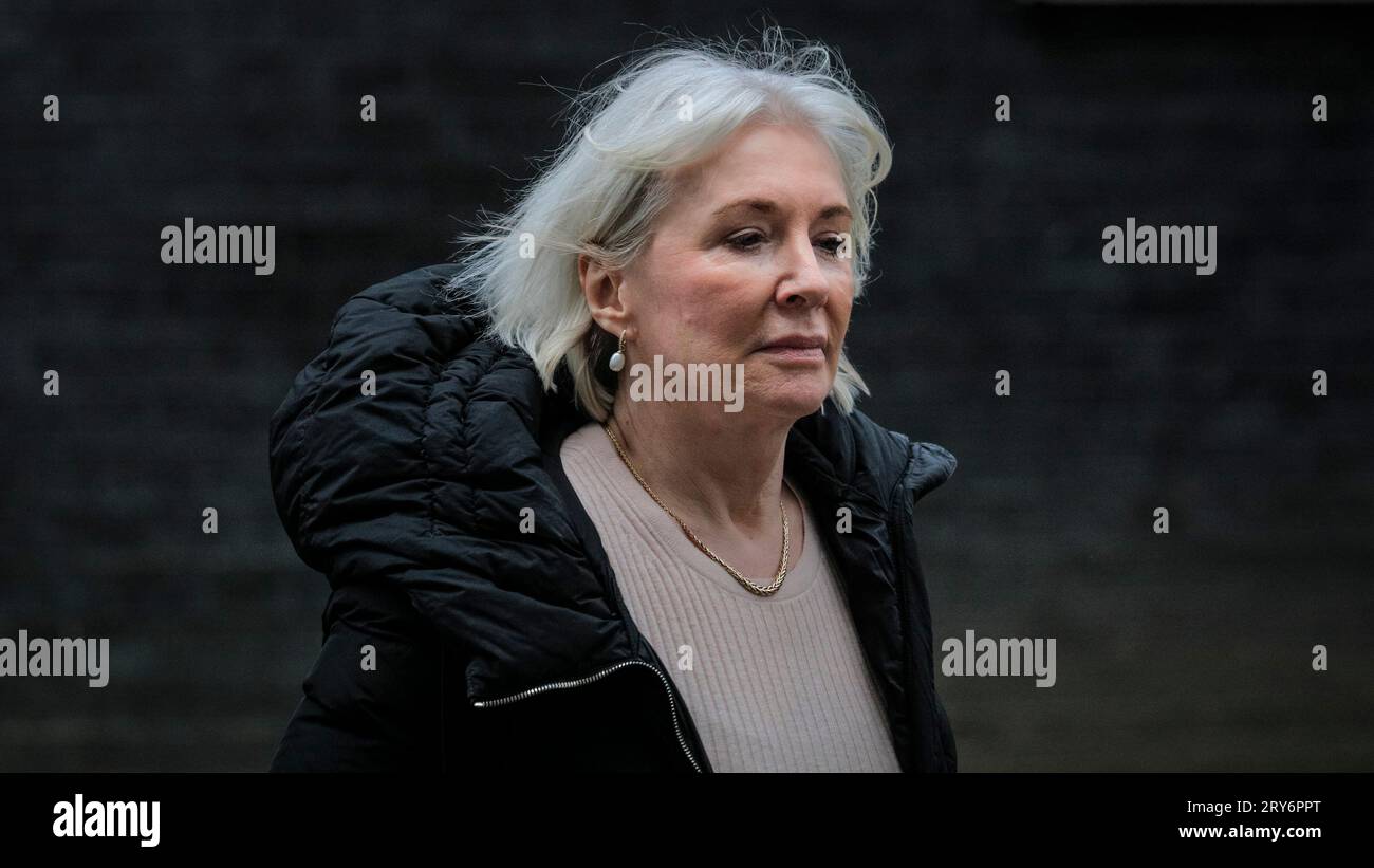 Nadine dorris hi-res stock photography and images - Alamy