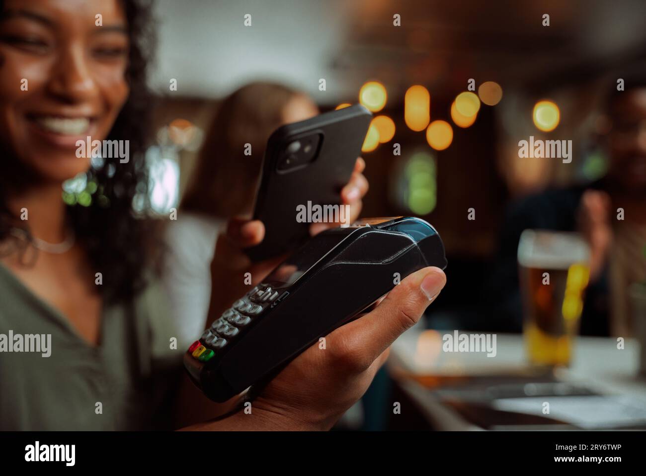 African american female tapping hi-res stock photography and images - Alamy