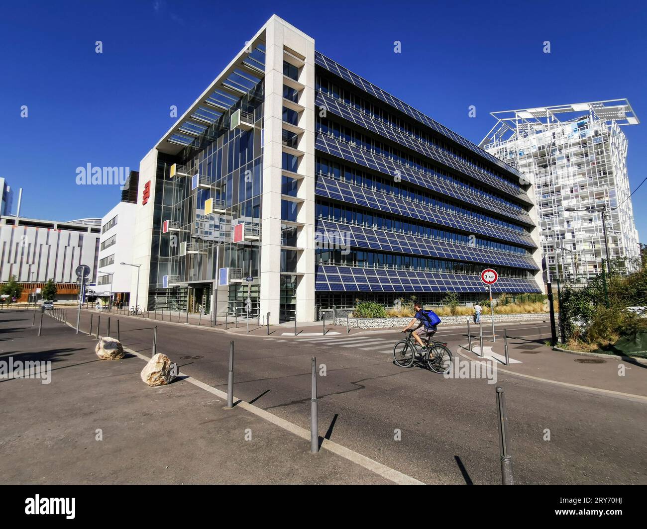 Batiment de lyon hi-res stock photography and images - Alamy