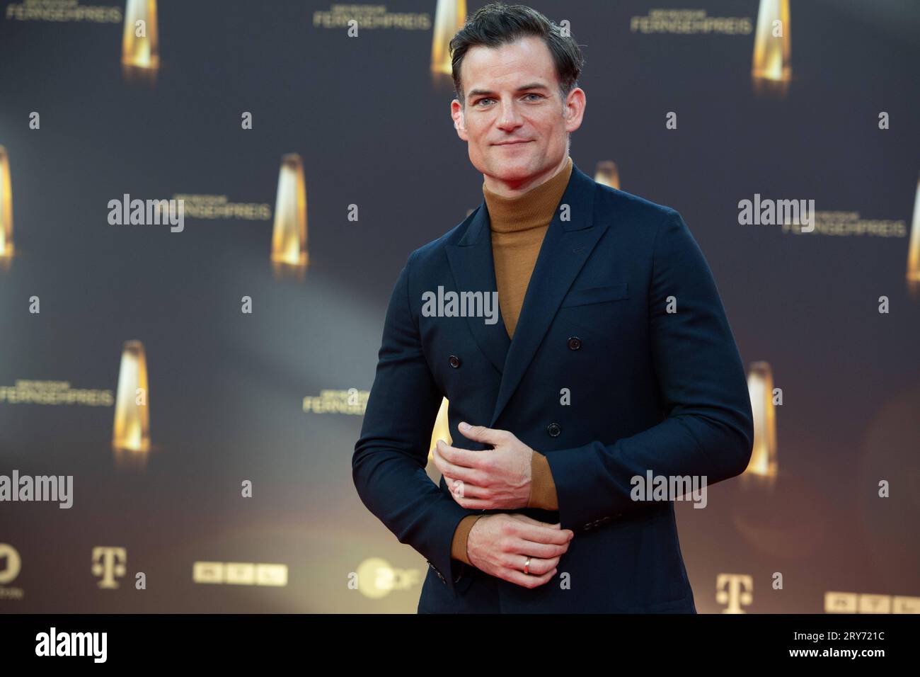 Torben LIEBRECHT, Schauspieler, Roter Teppich, Red Carpet Show, Ankunft ...