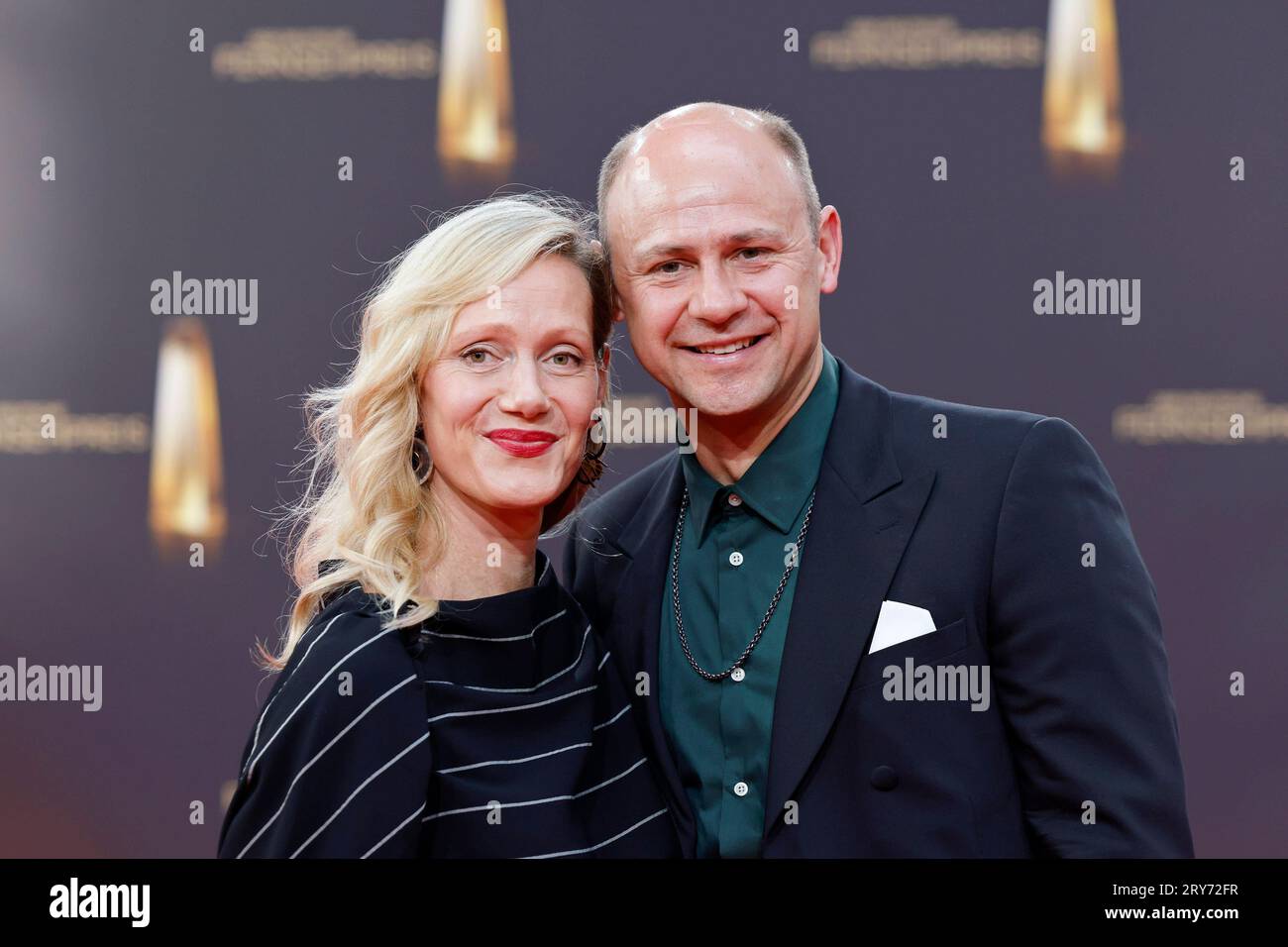 Schauspielerin Anna Schudt und ihr Ehemann und Schauspieler Moritz Führmann bei der Gala des ...