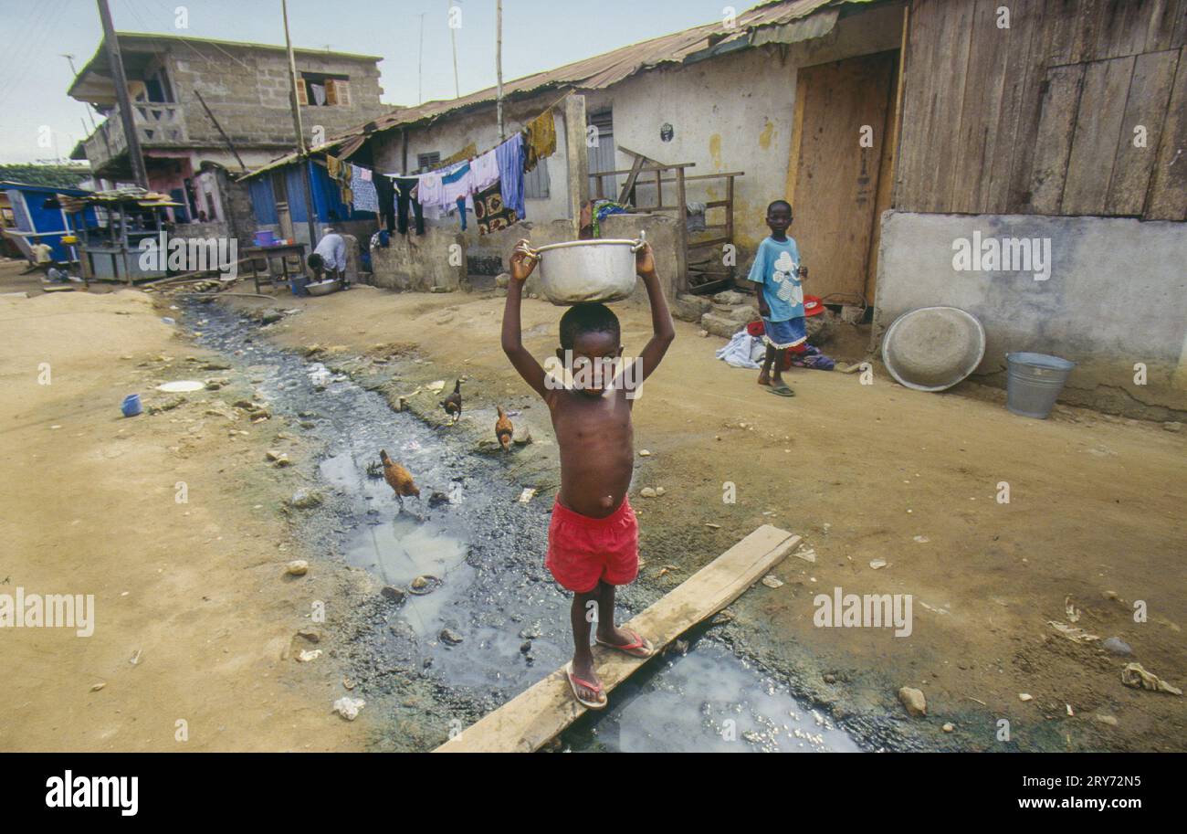 Ghana, Accra slum with open sewerage Stock Photo - Alamy