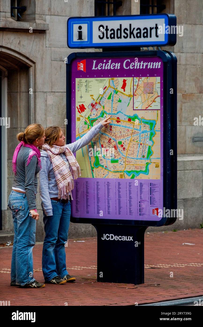 Leiden map hi-res stock photography and images - Alamy