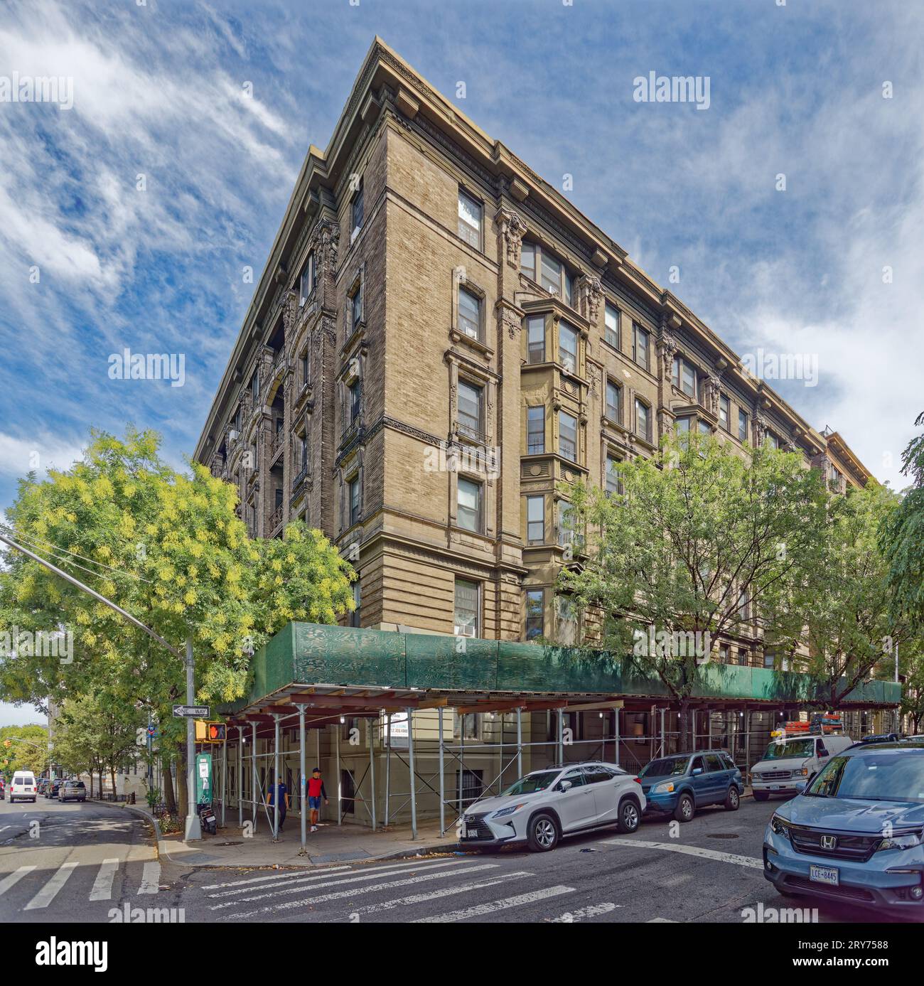 611 West 137th Street is one of five Emery Roth-designed buildings in ...