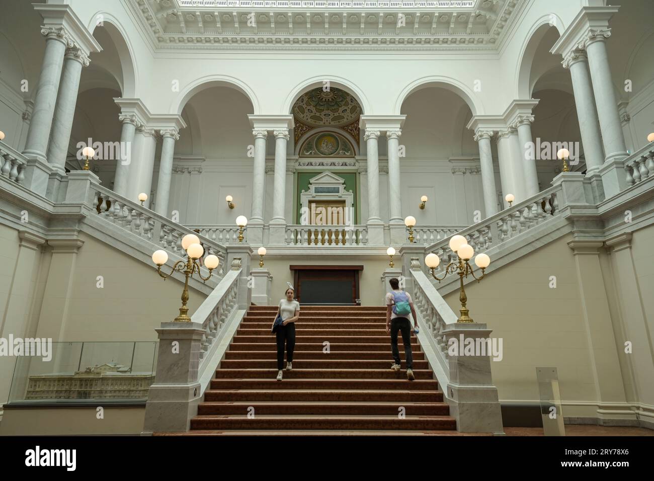 Treppenhaus, Bibliotheca Albertina, Beethovenstraße, Universität ...