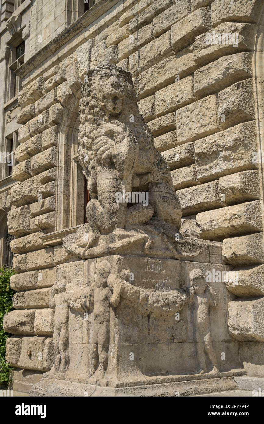 Löwenstatue, Neues Rathaus, Martin-Luther-Ring, Leipzig, Sachsen ...