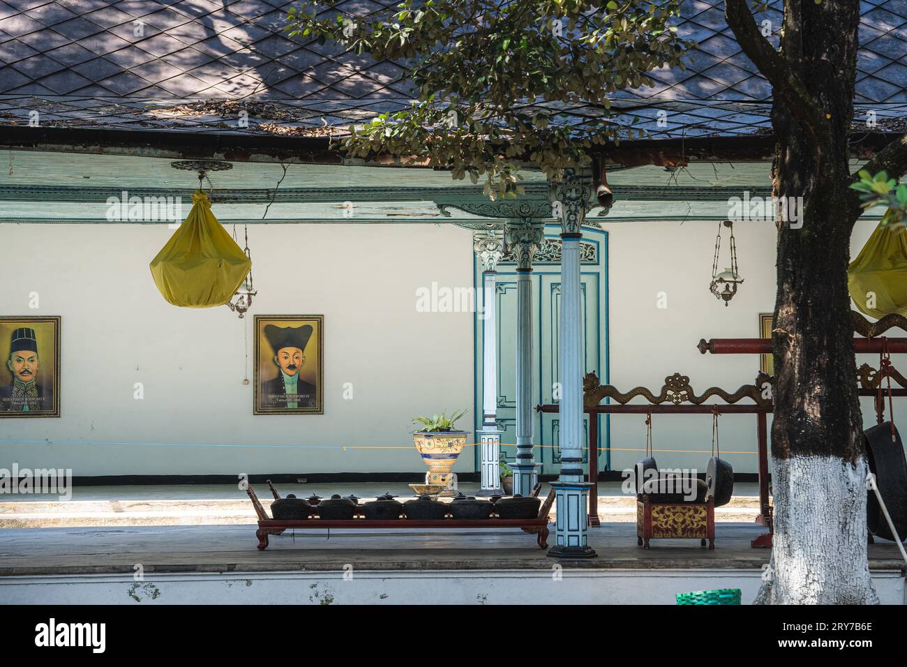 Keraton solo palace hi-res stock photography and images - Alamy