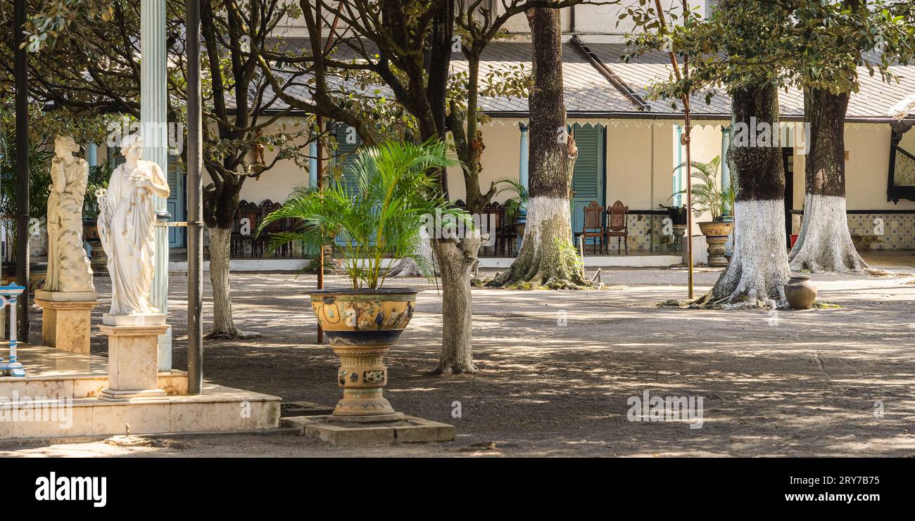 Sultan of surakarta hi-res stock photography and images - Alamy