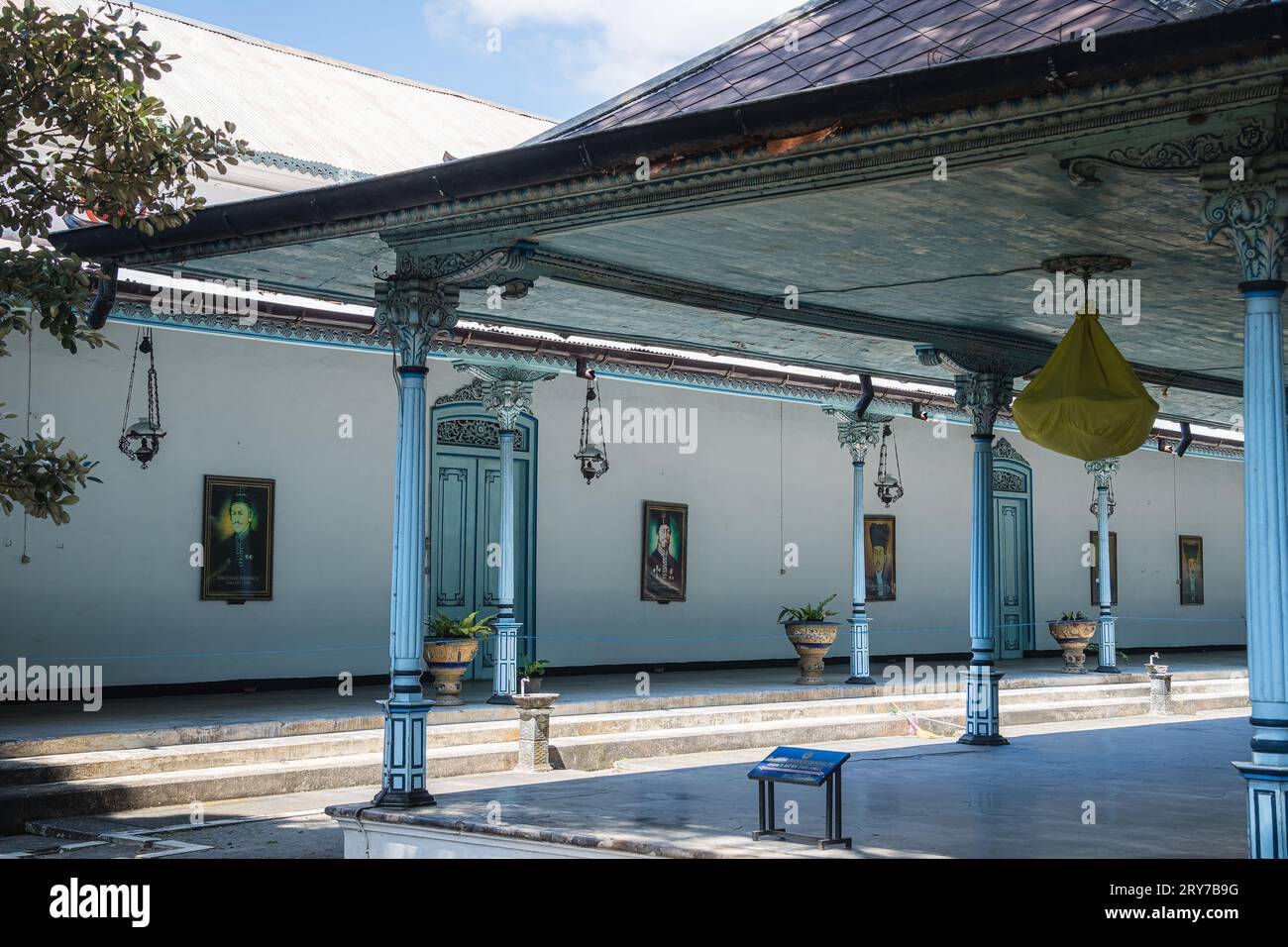 Keraton surakarta hi-res stock photography and images - Alamy