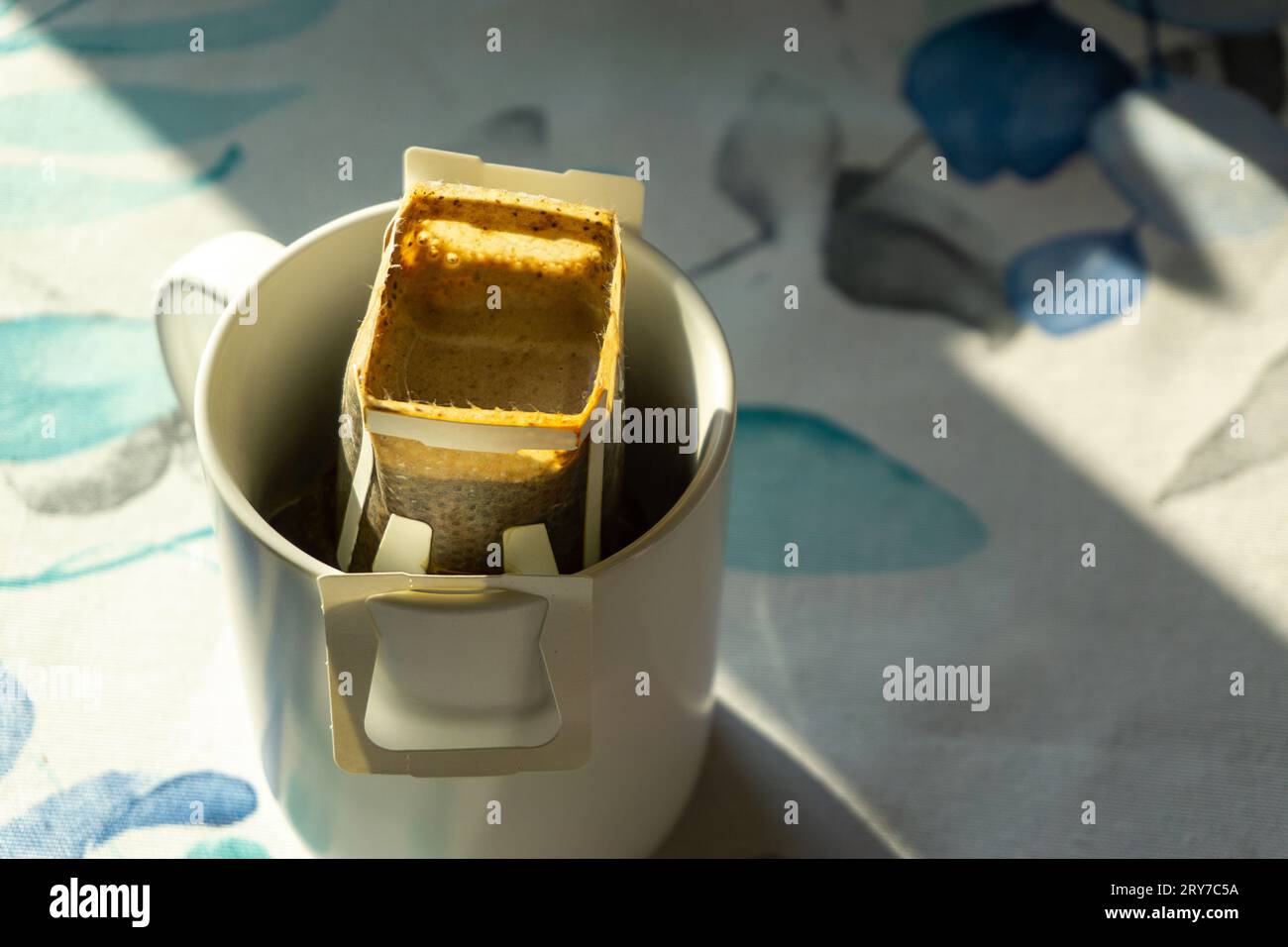 Drip coffee. Drip coffee bag. Coffee at home Stock Photo - Alamy
