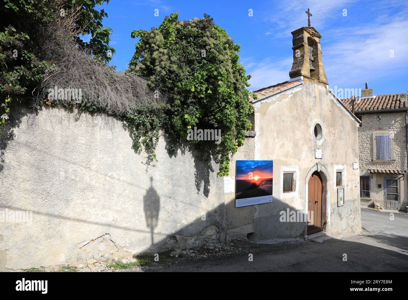 Rasteau vaucluse france hi-res stock photography and images - Alamy