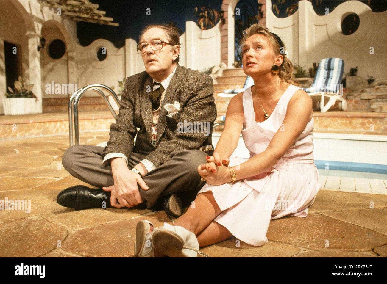 Michael gambon hi-res stock photography and images - Alamy