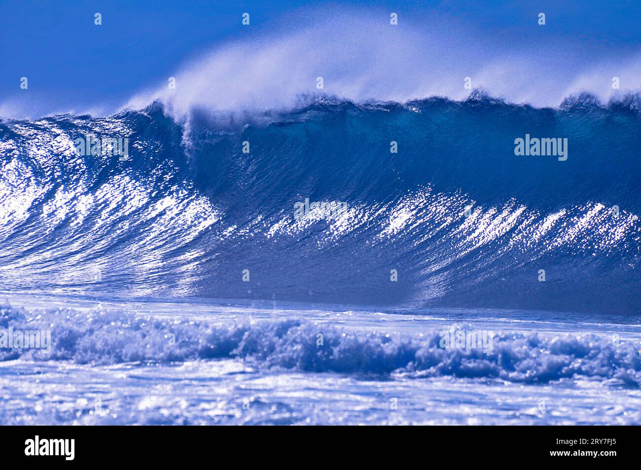 Blue wave symbol hi-res stock photography and images - Alamy
