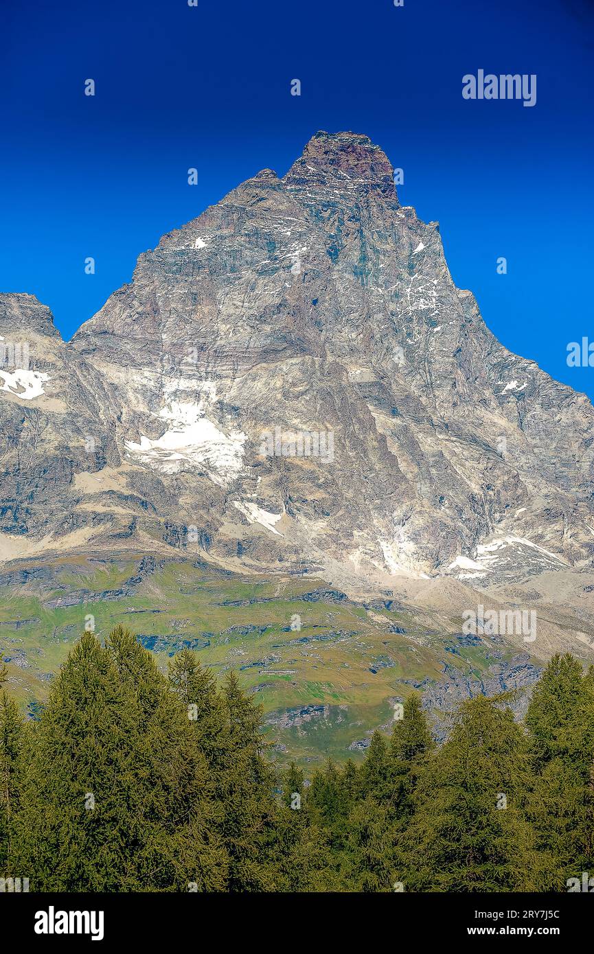 Italian Alps Beauty: Unforgettable Summer Scenes at Breuil Cervinia ...
