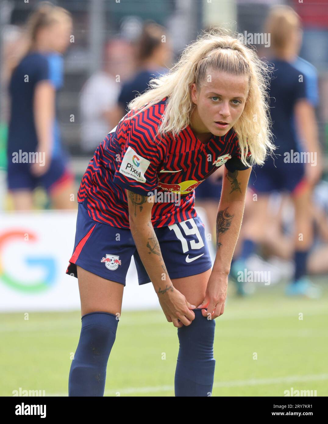 Hipp hi-res stock photography and images - Alamy