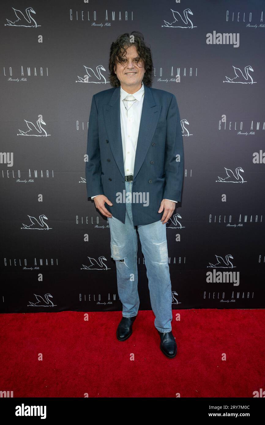 Ana aquino cielo amari boutique hi-res stock photography and images - Alamy