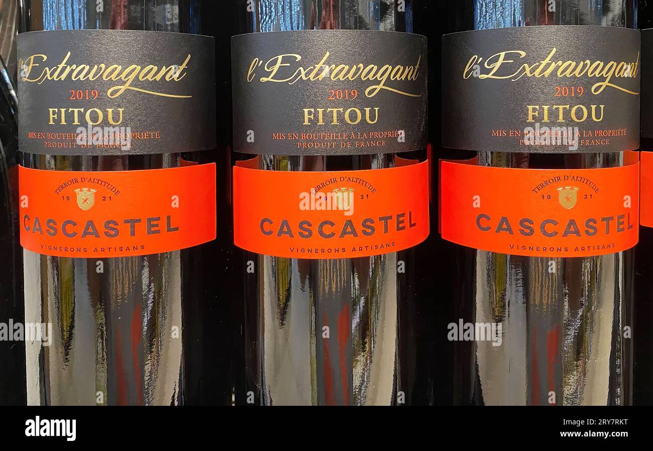 Cascatel hi-res stock photography and images - Alamy