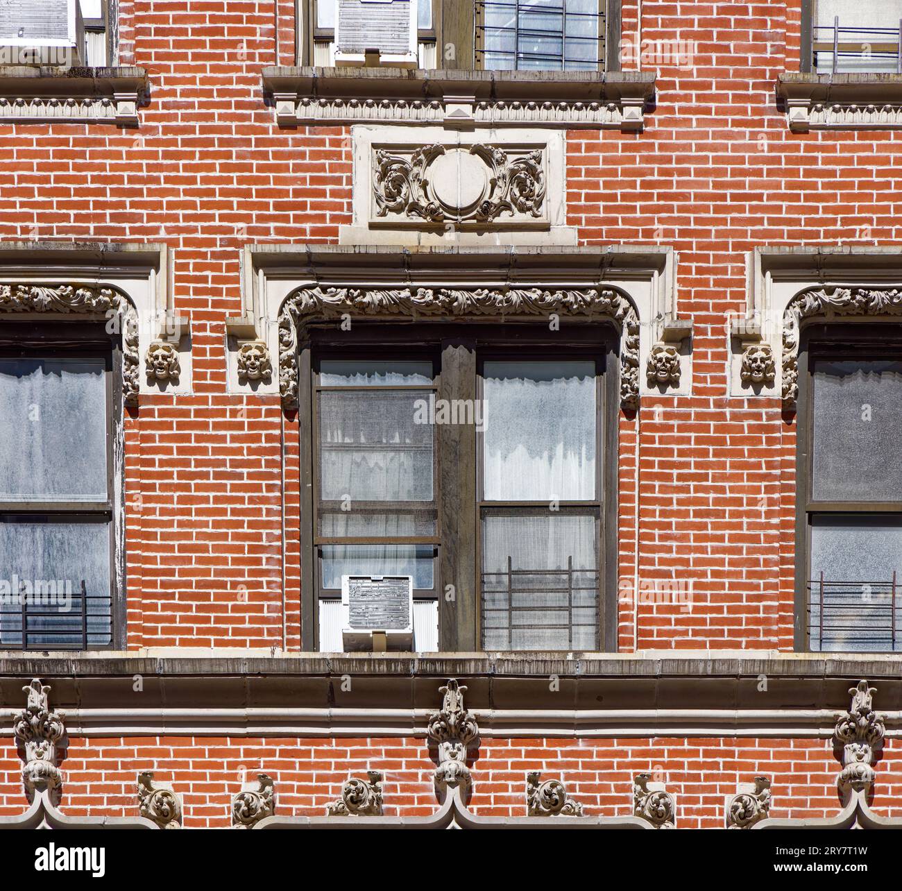 Hamilton heights manhattan hi-res stock photography and images - Alamy