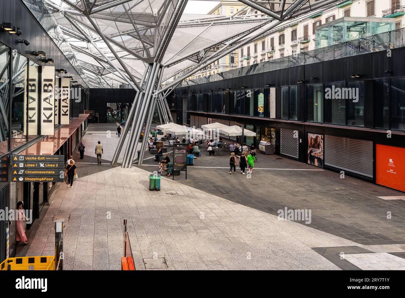 Naples central station hi-res stock photography and images - Alamy