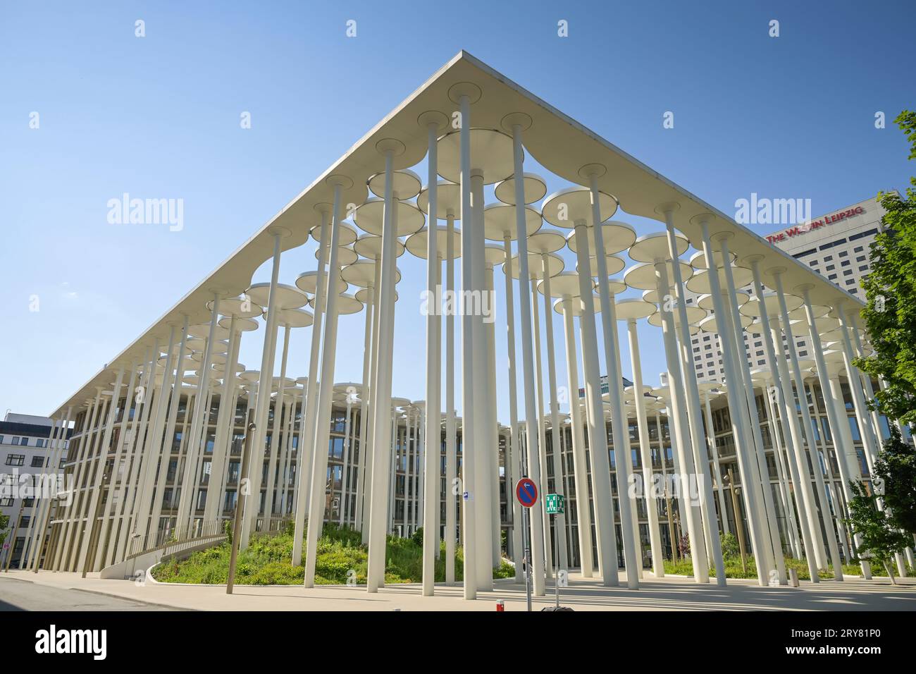Säulengarten Canopies, Sächsische Aufbaubank und Förderbank SAB ...