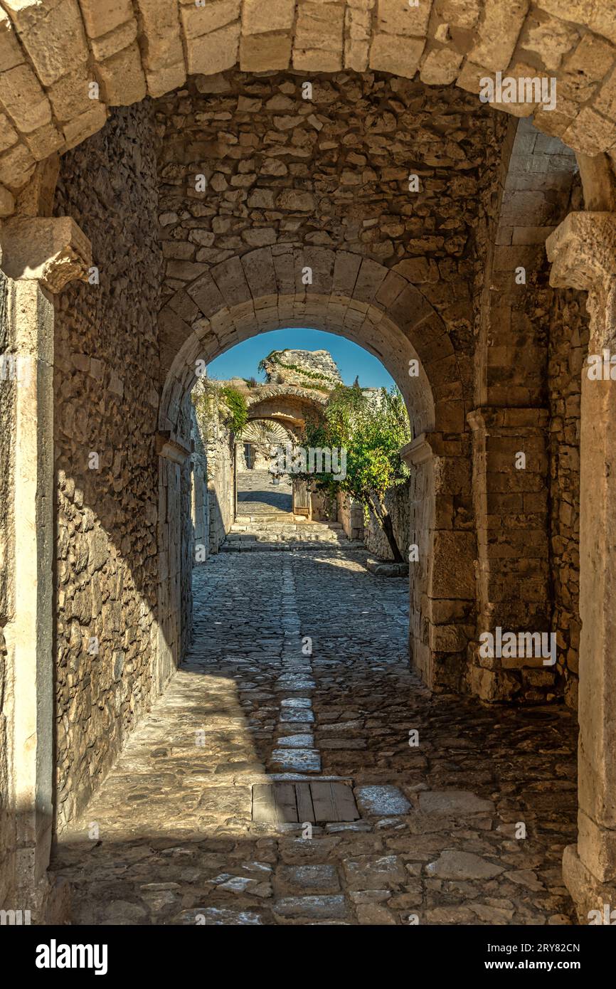 architecture of the Latin and Byzantine Abbey of Santa Maria di Pulsano ...