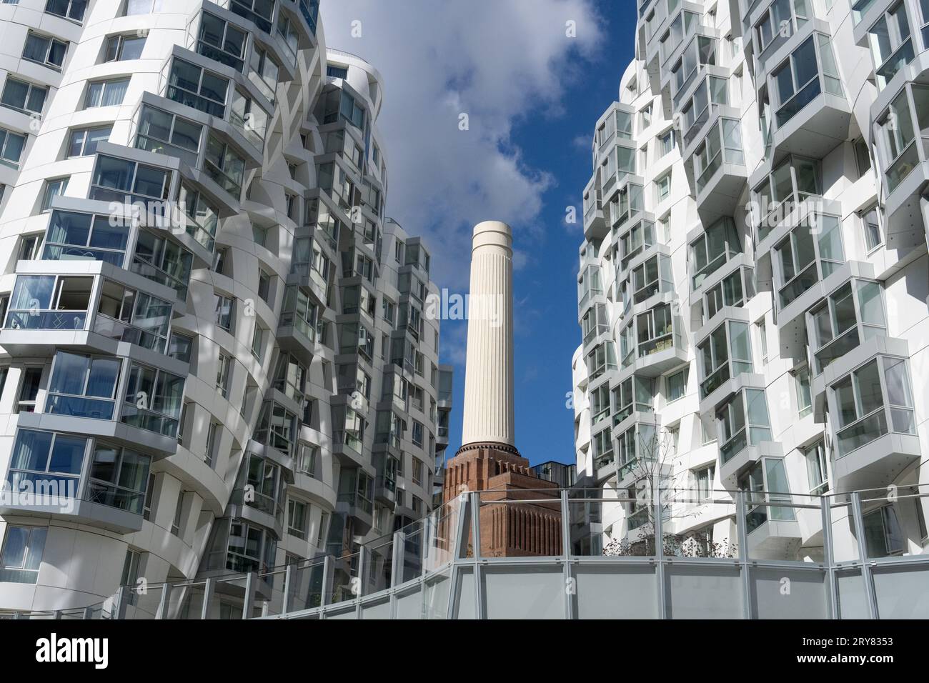 Prospect Place, battersea power station Stock Photo - Alamy