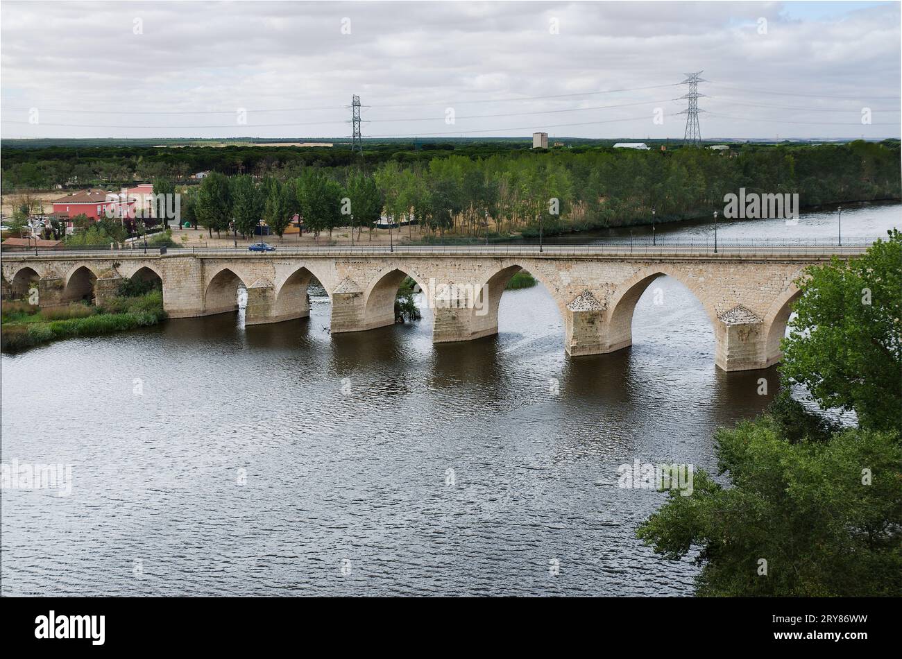 Travel historical bridge sights hi-res stock photography and images - Alamy