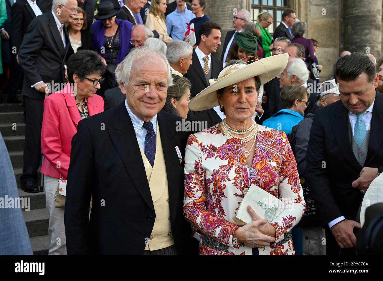 Alfred Prinz von Schönburg-Hartenstein mit seiner Frau Marie Therese ...