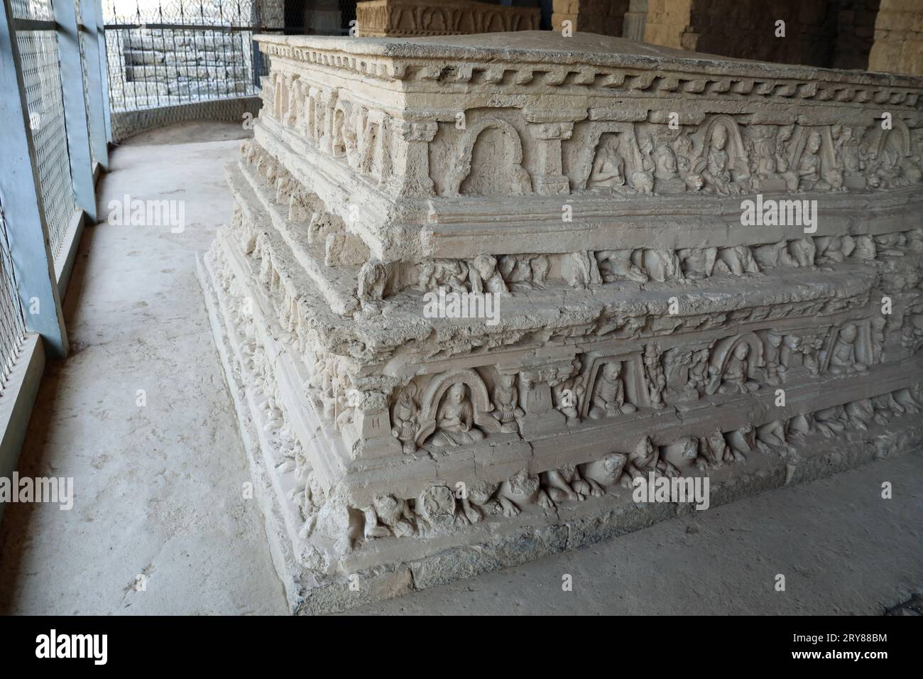 Buddhist stupa at the world heritage site of Jaulian in Pakistan Stock ...