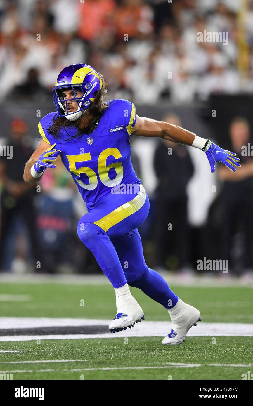 Los Angeles Rams linebacker Christian Rozeboom (56) runs for the play ...