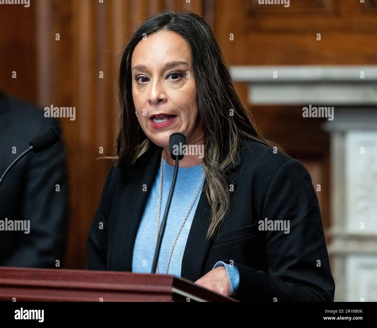 Mónica de la cruz hi-res stock photography and images - Alamy