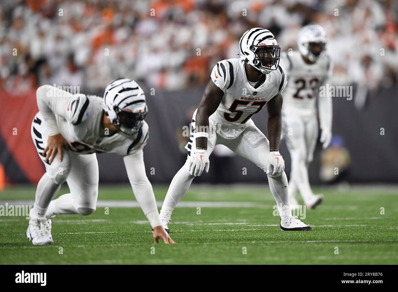 Cincinnati Bengals linebacker Germaine Pratt (57) lines up for the play ...