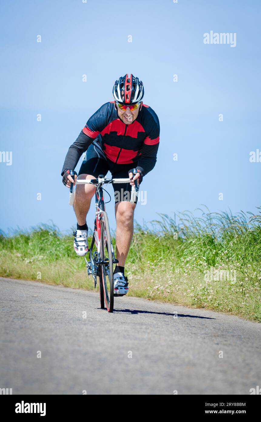 Black speed cyclist hi-res stock photography and images - Alamy