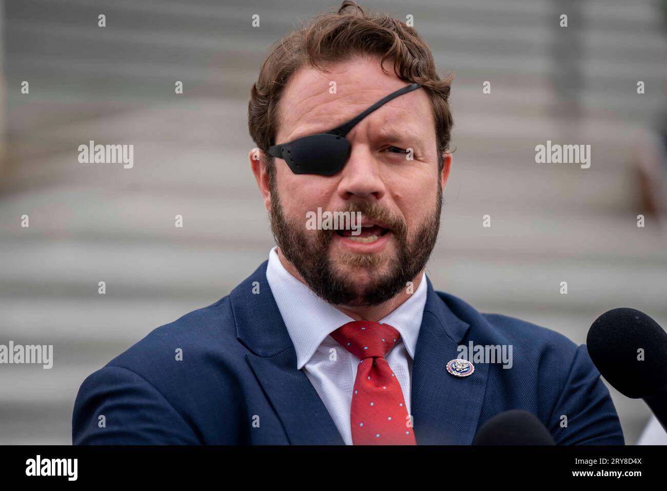 Dan crenshaw hi-res stock photography and images - Alamy