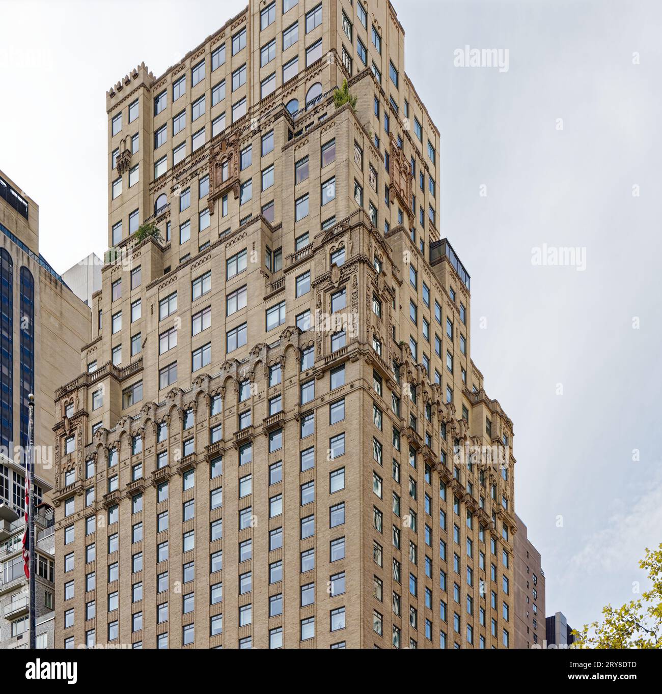 Ritz-Carlton Residences, at 50 Central Park South in Midtown Manhattan ...