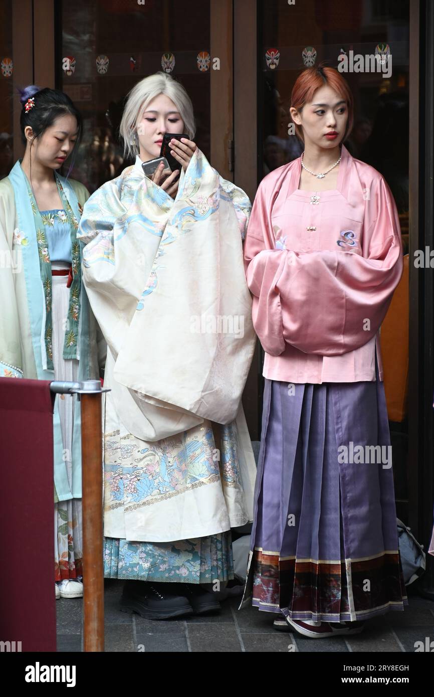 Chinatown London, UK. 29th Sep, 2023. Hanfu immersion performance ...