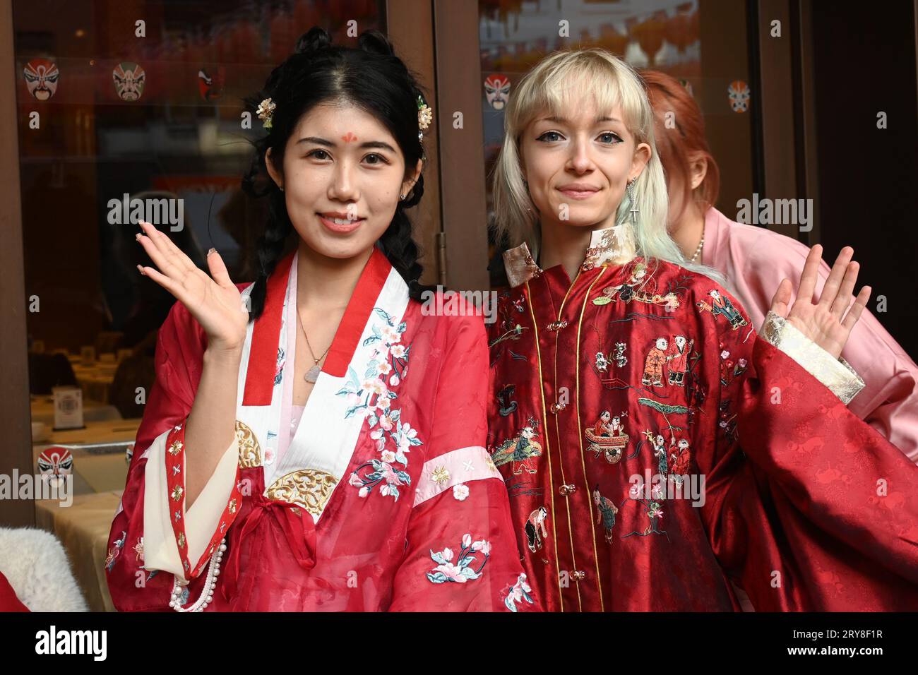 Chinatown London, UK. 29th Sep, 2023. Hanfu immersion performance ...