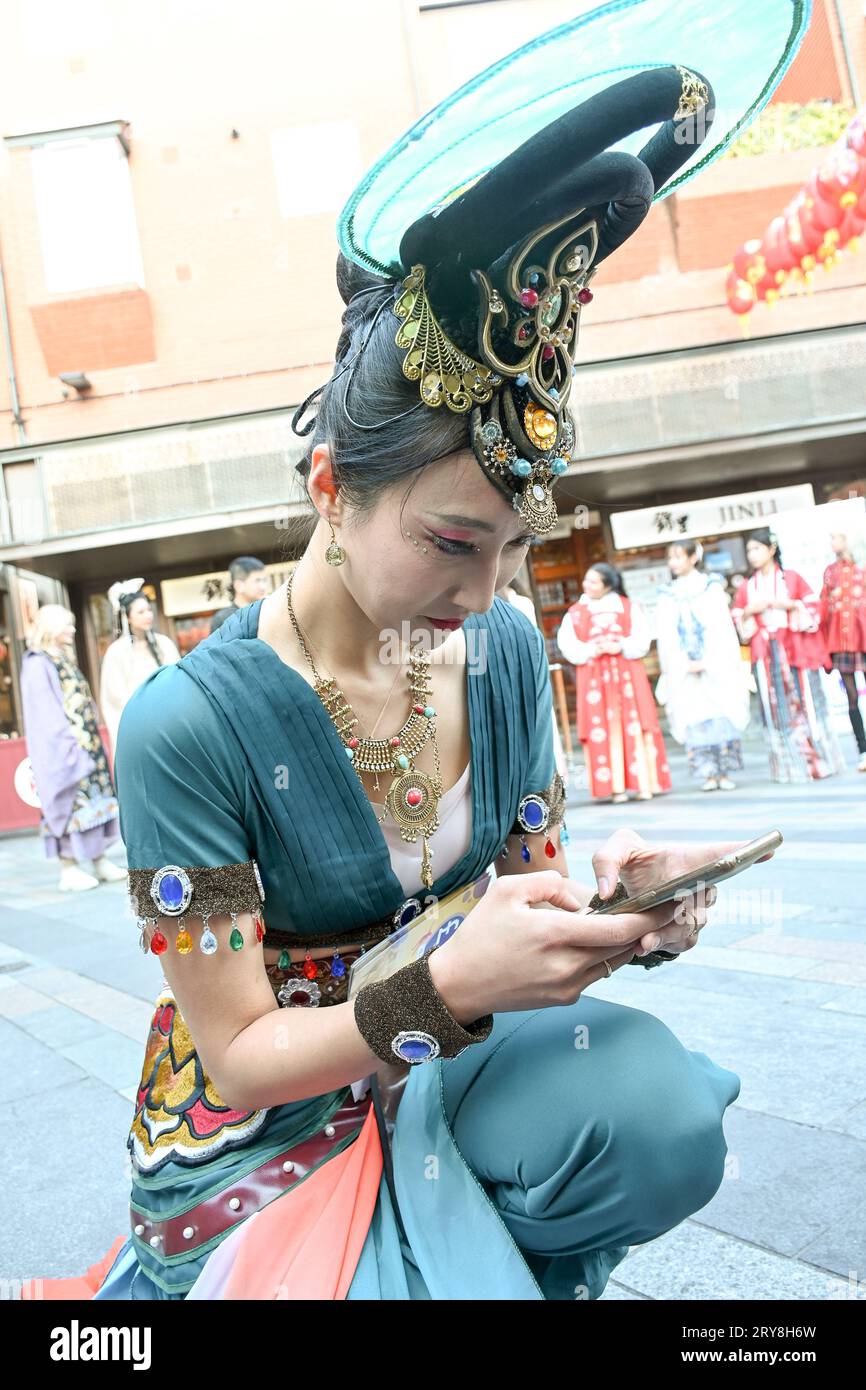 Chinatown London, UK. 29th Sep, 2023. London Chinatown, UK. Hangyu Zhou performs Dun Huang Dance ...